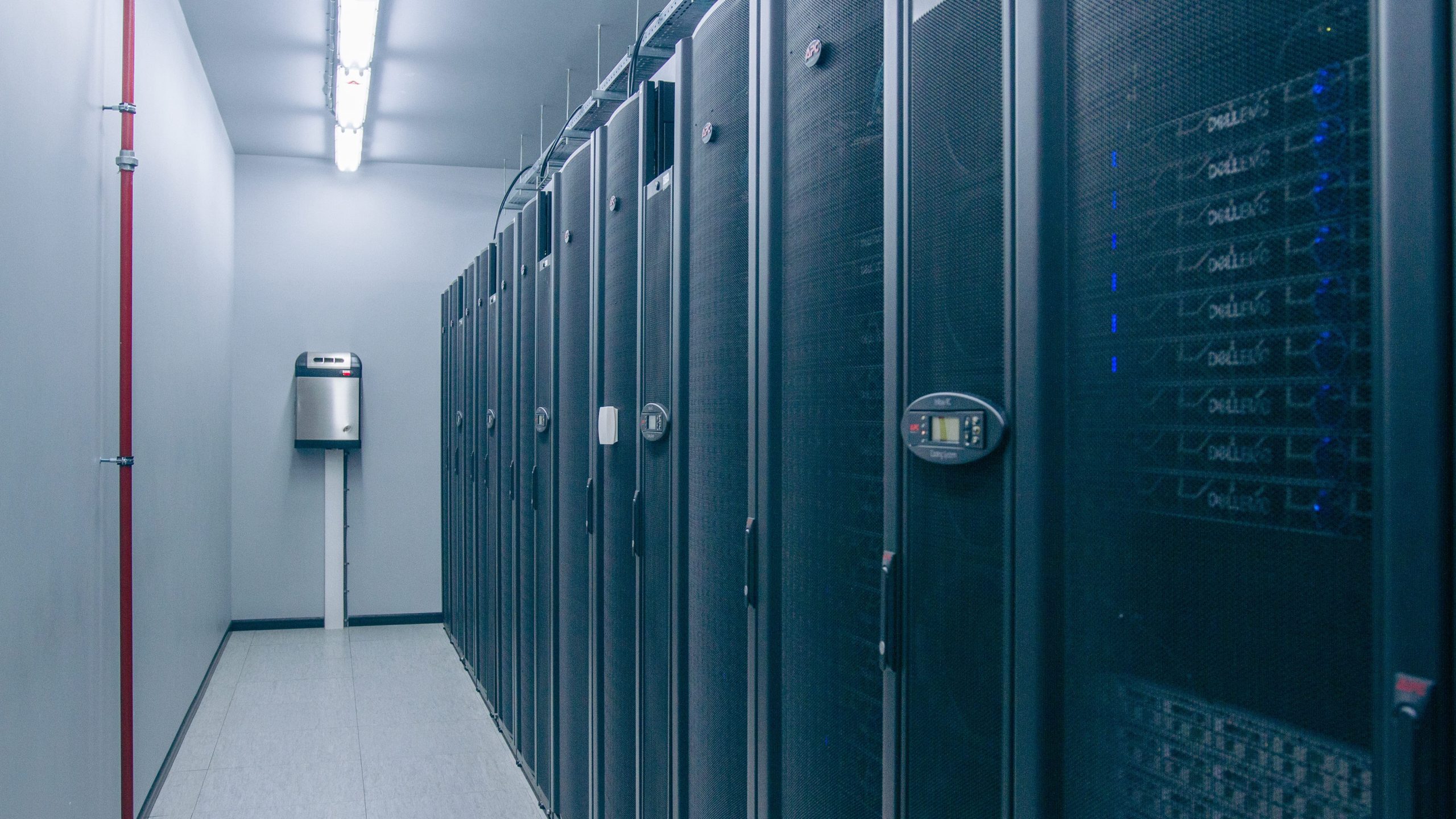 Датацентр «ПАРКОВИЙ» Оренда від 1/3 шафи або кімнати в датацентрі